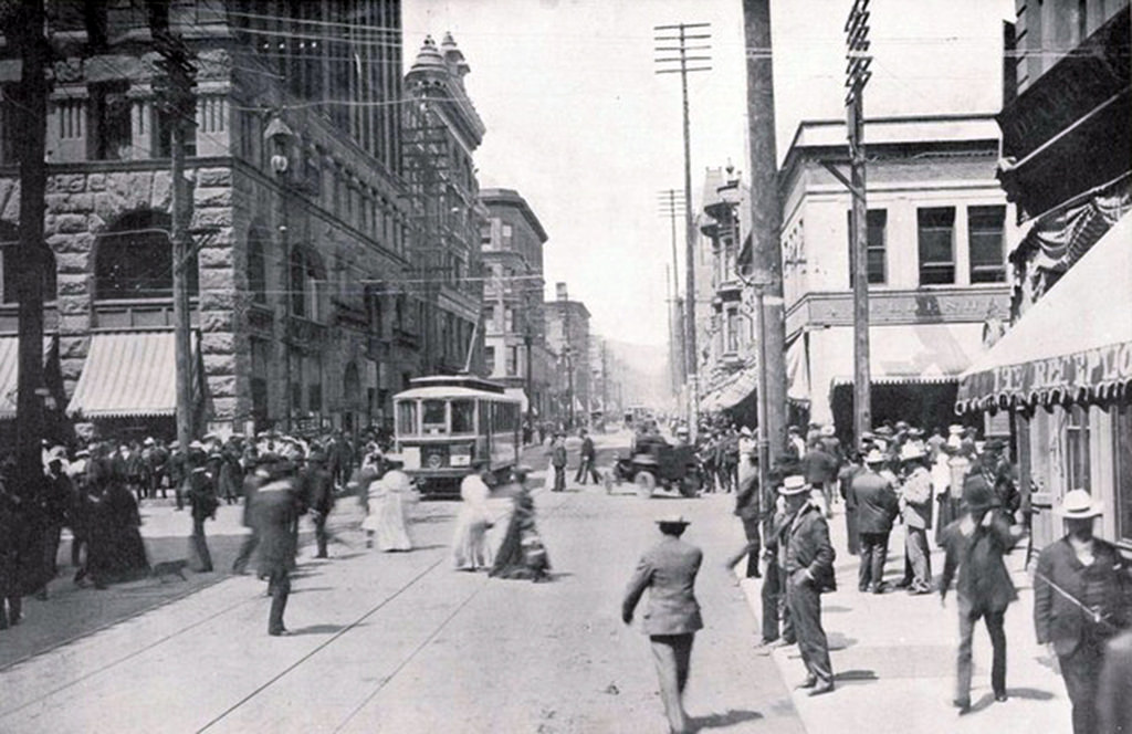 Earth In The Past: Photos That Show Portland In The Early 20th Century