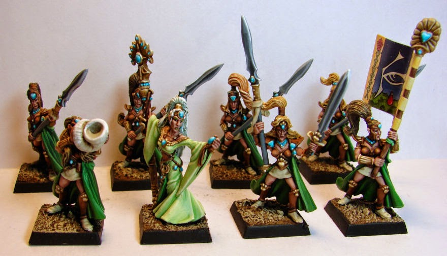 Kid Solvent Photo Blog: High Elf Everqueen and Maiden Guard