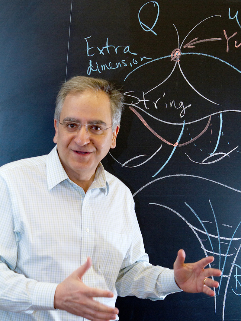 Θεωρία χορδών, σκοτεινή ενέργεια και πεμπτουσία