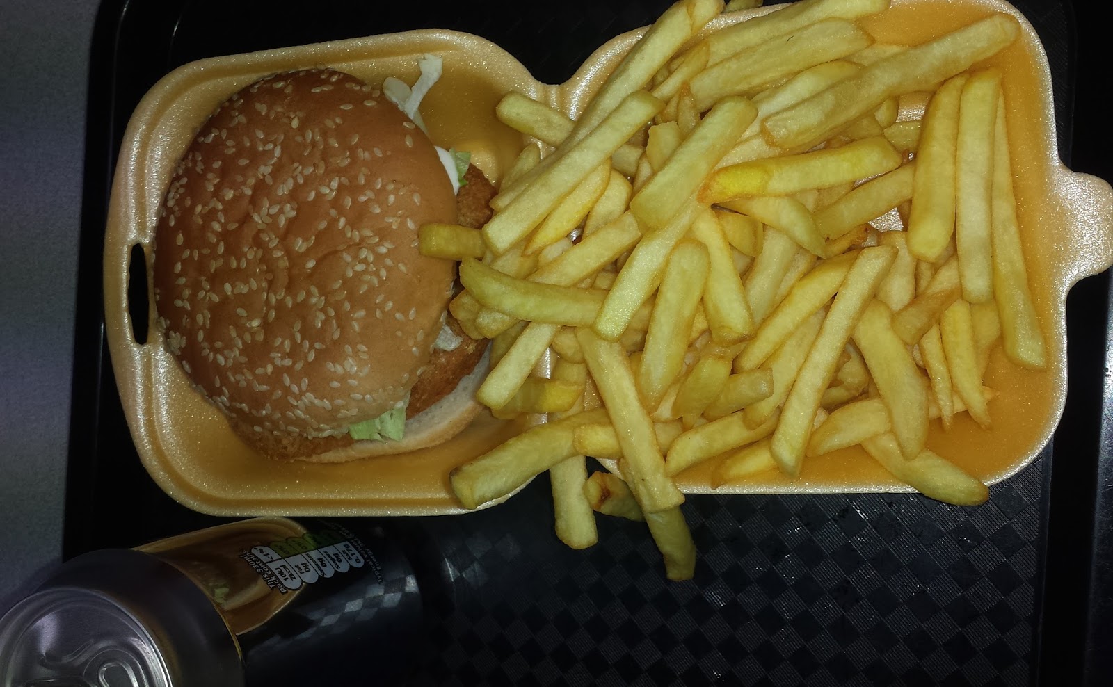 Anna, Look!: Review: FAST FOOD CORNER and DIXIE CHICKEN (Mile End)