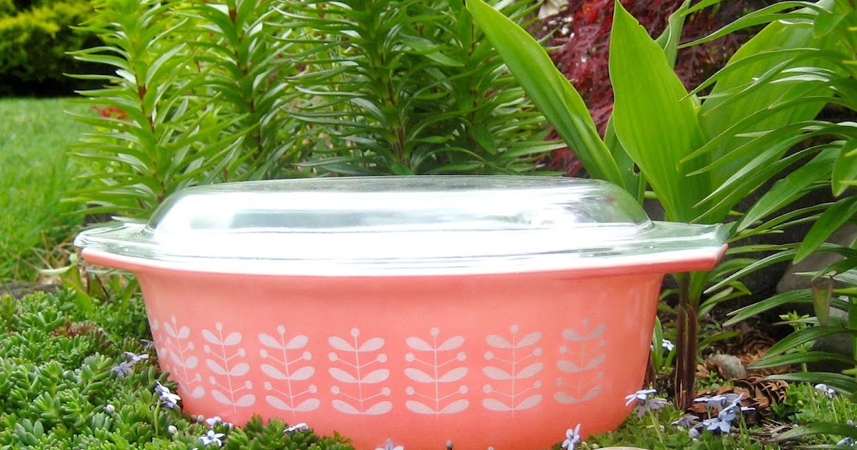Vintage Finds, Mid Century and More at Evie's Haus: Pyrex in Spring ...