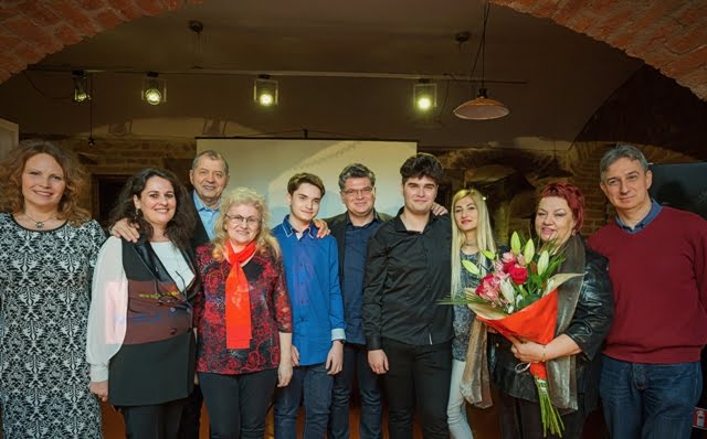 DOR SI GAND: Rodica Elena Lupu alături de David Lapadat - lansarea ...