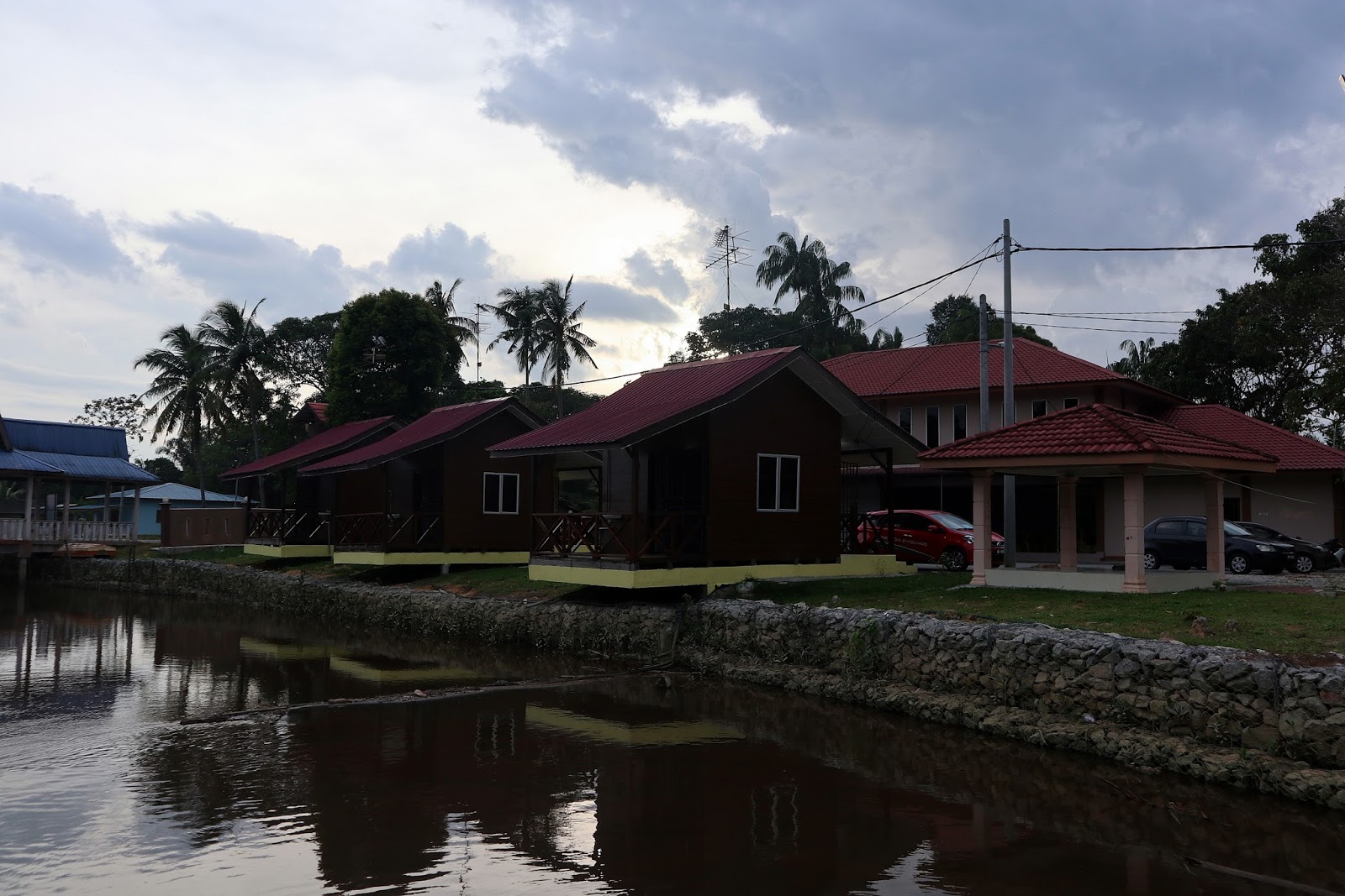 The Wetlands Kampung Belukar Durian yang Istimewa - dboystudio
