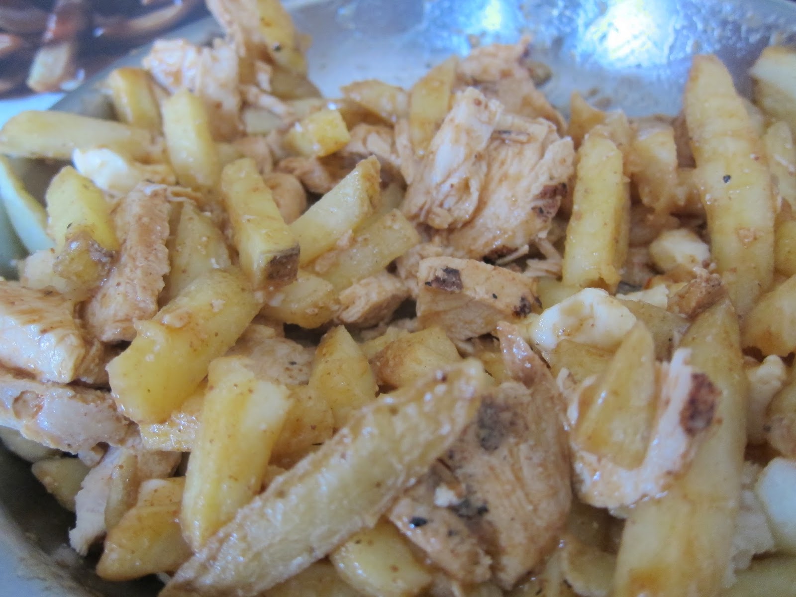 Review: TJ's Chicken Poutine Fries - A Nibble Bit