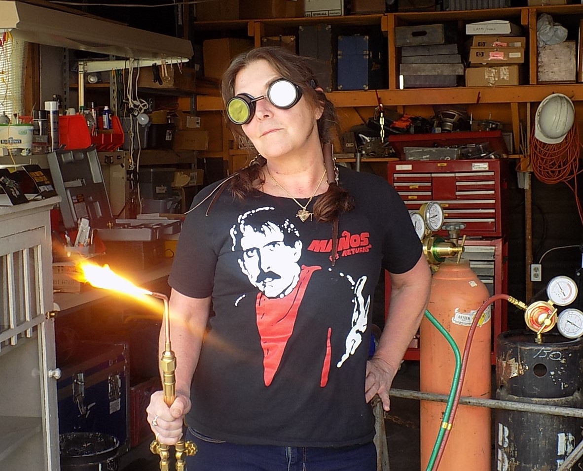 Debbie's Manos: Torgo's Staff returns to Manos Returns