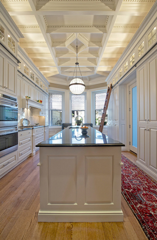 702 Hollywood: Kitchen Design Ideas