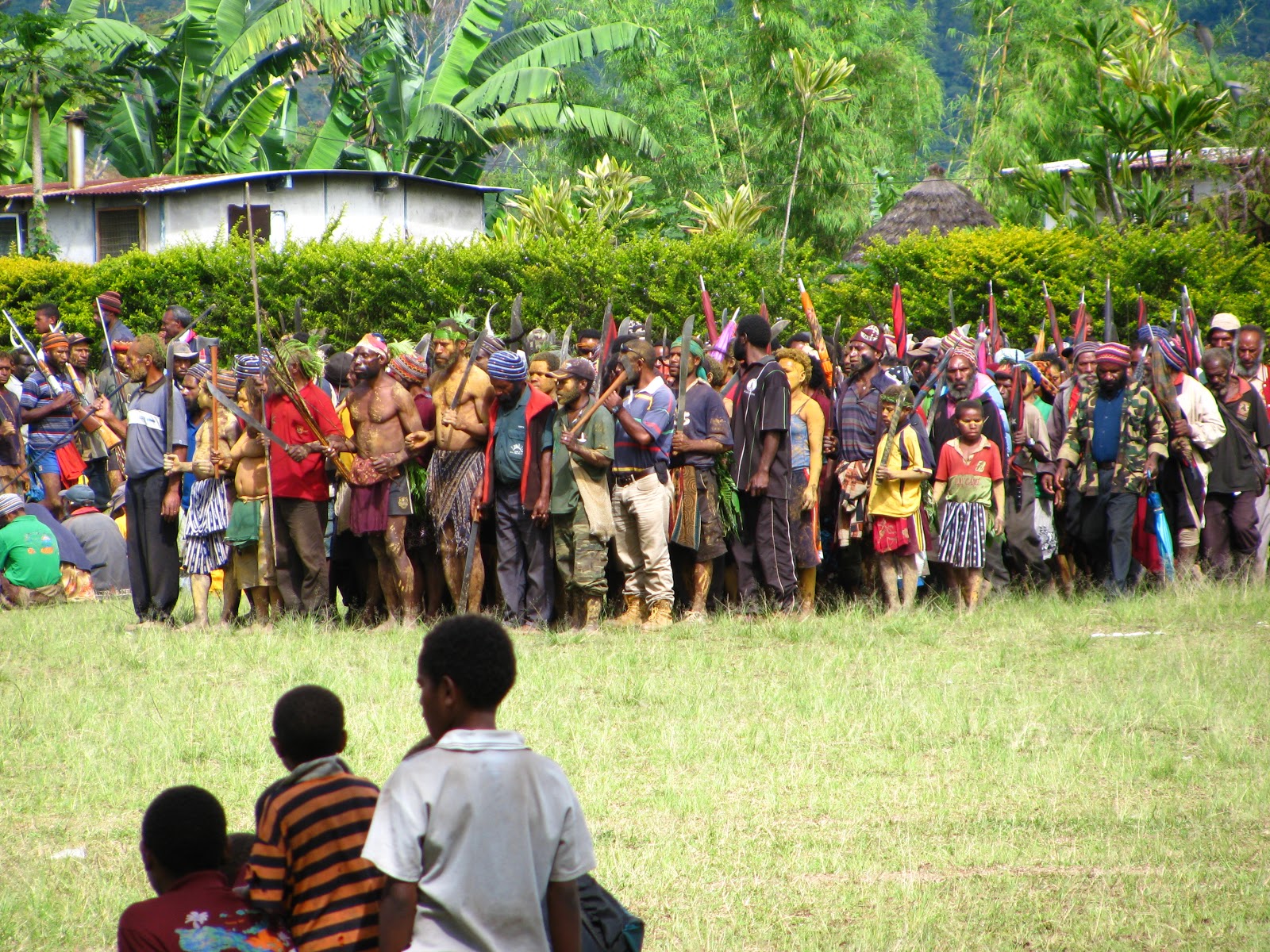 Conwell's Blog: Kompiam, PNG