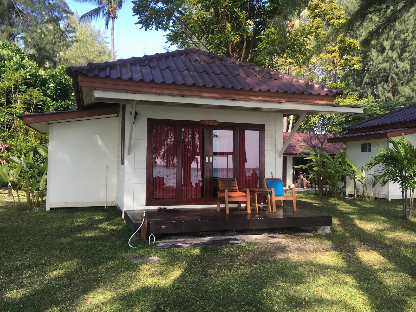 Wapi Resort Beachfront Bungalow - Koh Lipe, Thailand - Travel is my ...