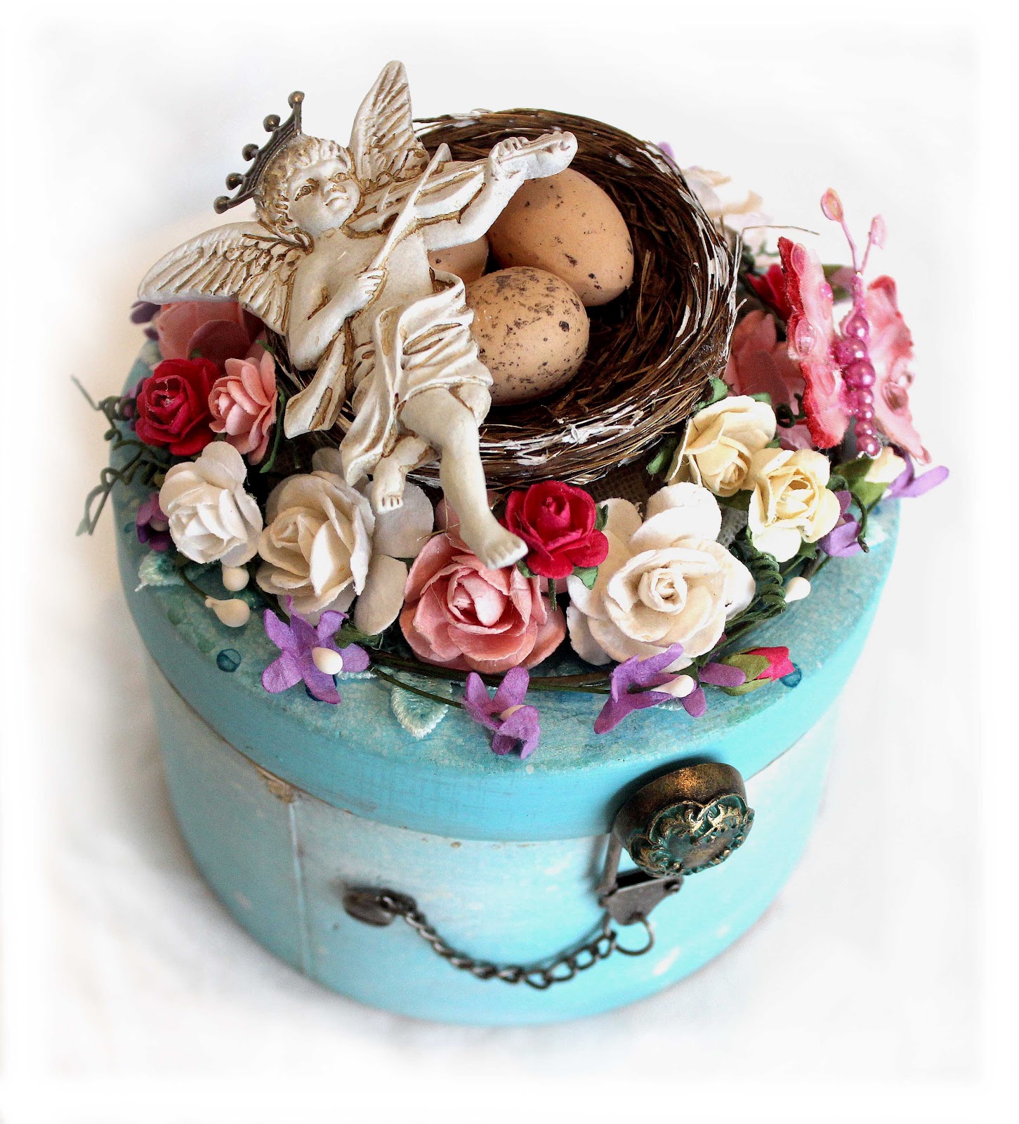 Green Tara: "Beautiful" Layout and a Gorgeous Trinket Box by Guest ...