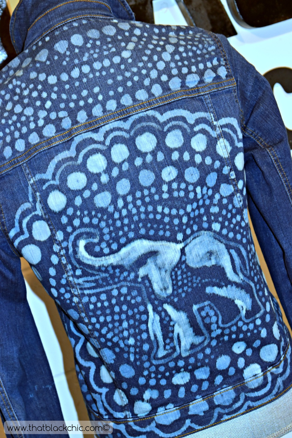 DIY Bleach Design on Denim | That Black Chic