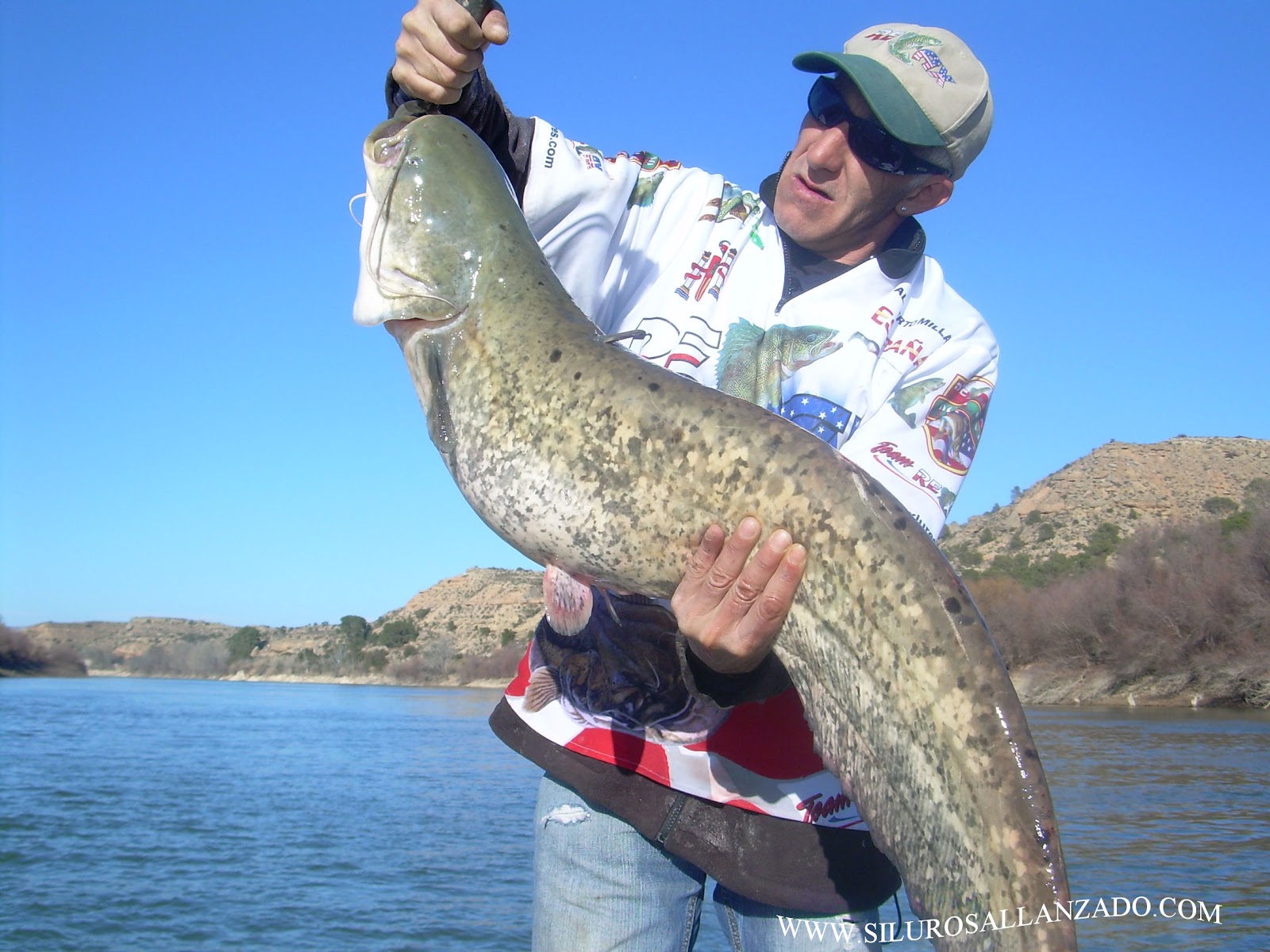 GUIDE DE PÊCHE DU SILURE ET DU SANDRE À MEQUINENZA: PÊCHE DE SILURES ET ...