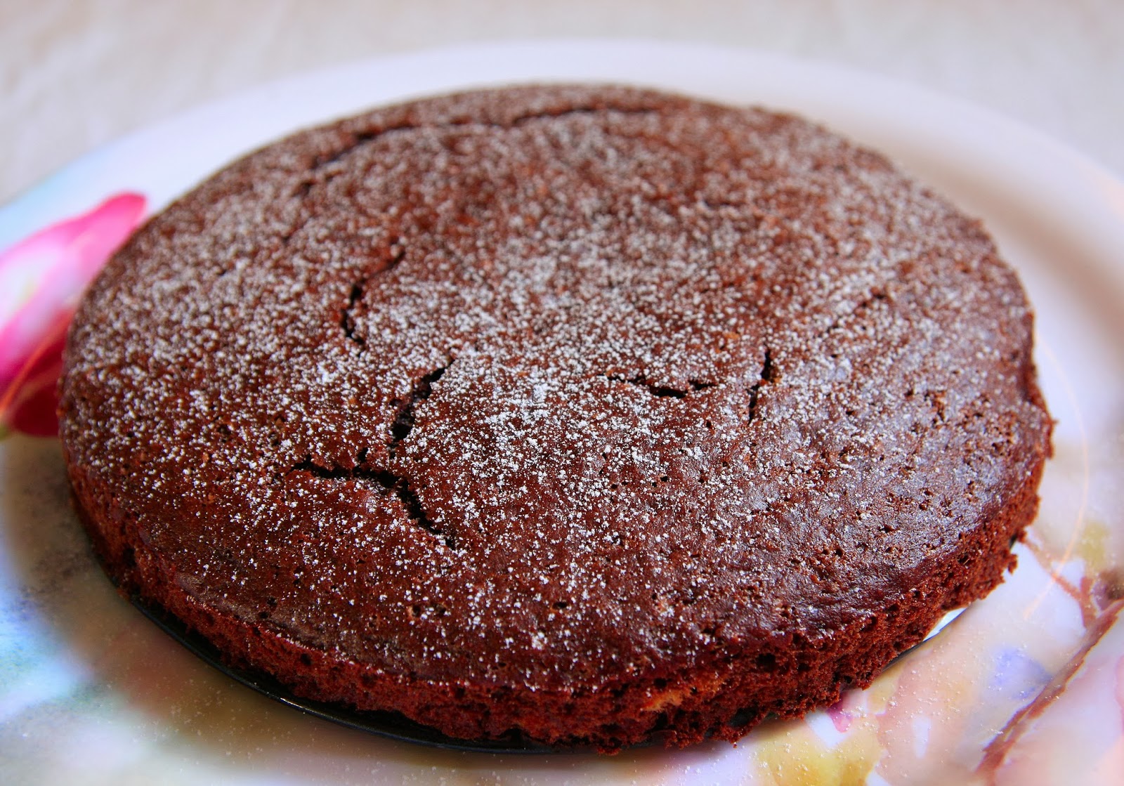 Nimmy's Kitchen: Banana Chocolate Cake (Egg less and Butter less)