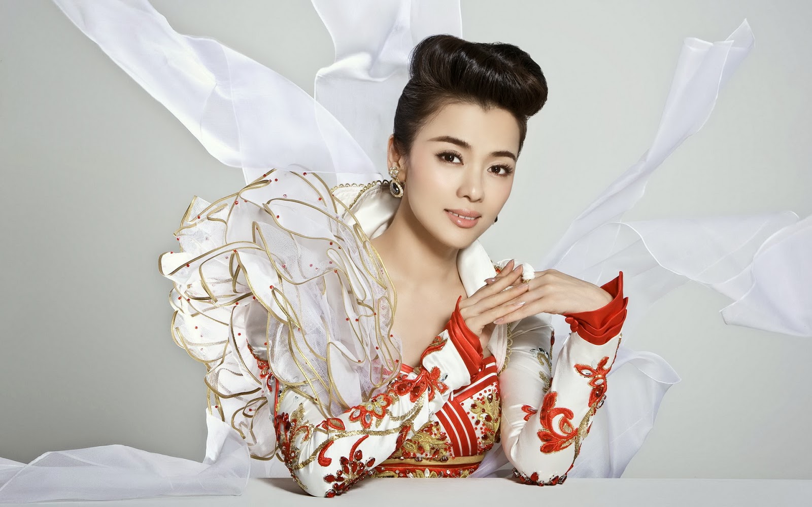 Lu Sisi HD Wallpaper | Filmi Duniya