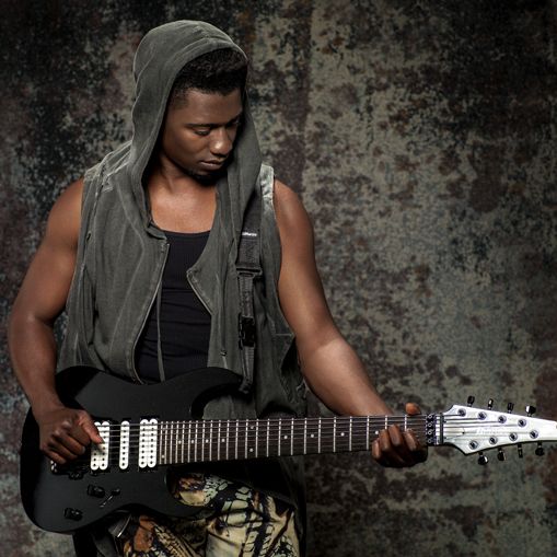 O CARALHO DO ROCK: TOSIN ABASI