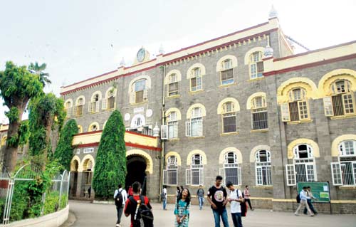 E-mail :principal@spcollegepune.ac.in, info@spcollegepune.ac.in ...