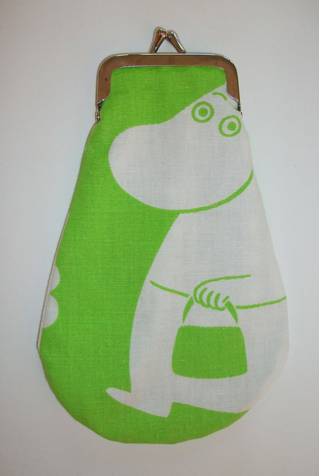 Onni - Retro & rariteter: Retro-Mumin-tyg-flyt