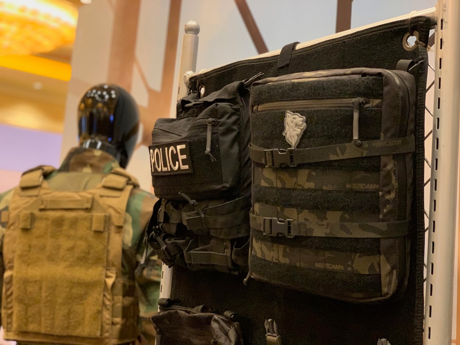 SHOT SHOW 2019 | LBX TACTICAL! - Femme Fatale Airsoft