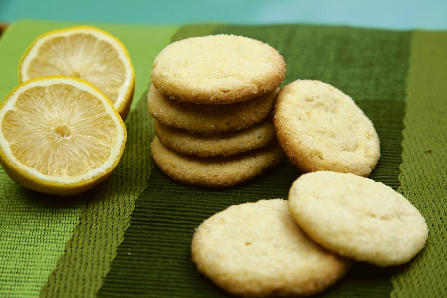 In en om die huis: Suurlemoen-soetkoekies