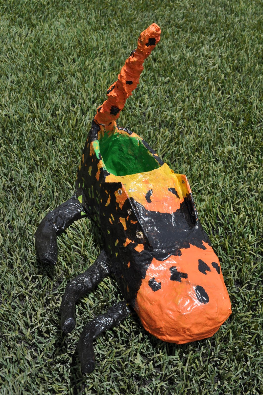 I teach art: Bug Shoe Design