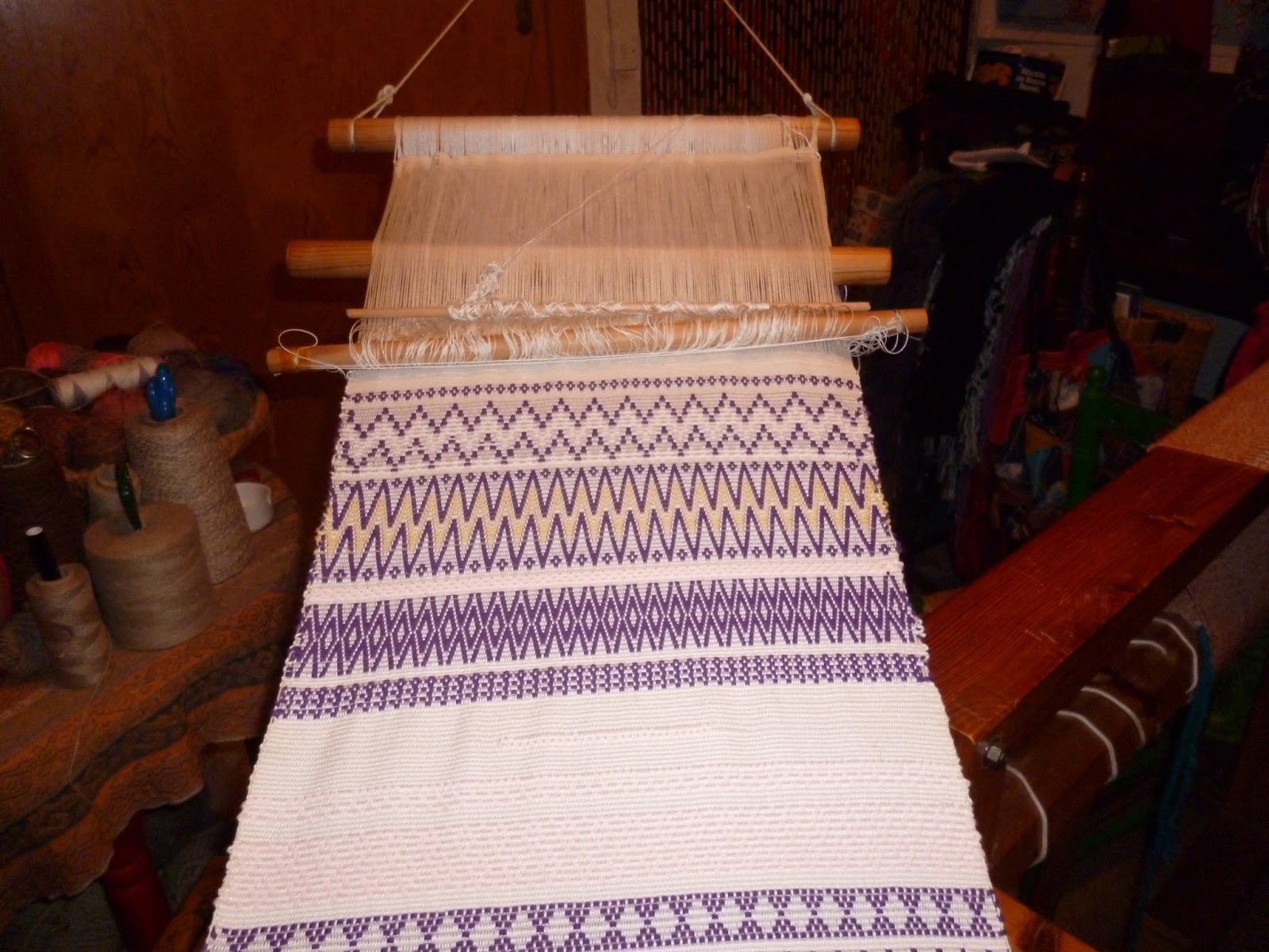 TELARAÑA: Tejiendo en el telar de cintura.