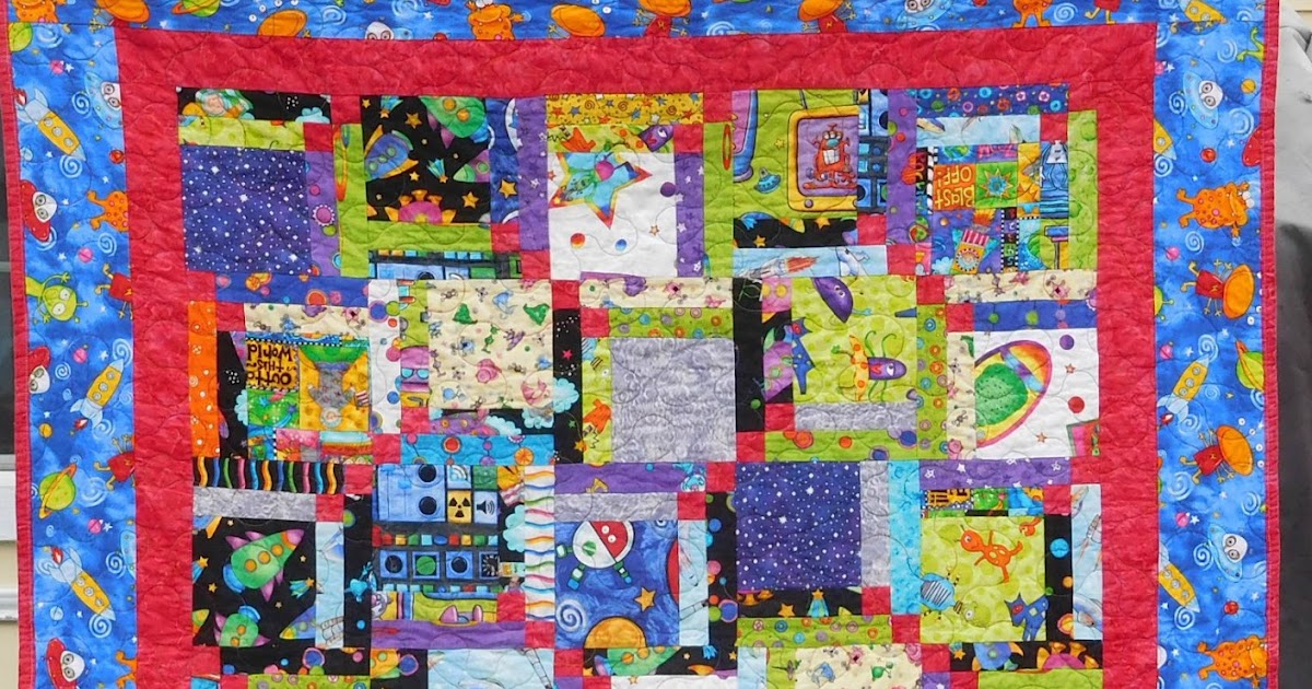 A Quilting Chick: Mini Alien Quilt