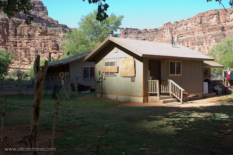 TRAVEL WITH ME: Havasupai, Grand Canyon, AZ (Part 1. Supai Village)