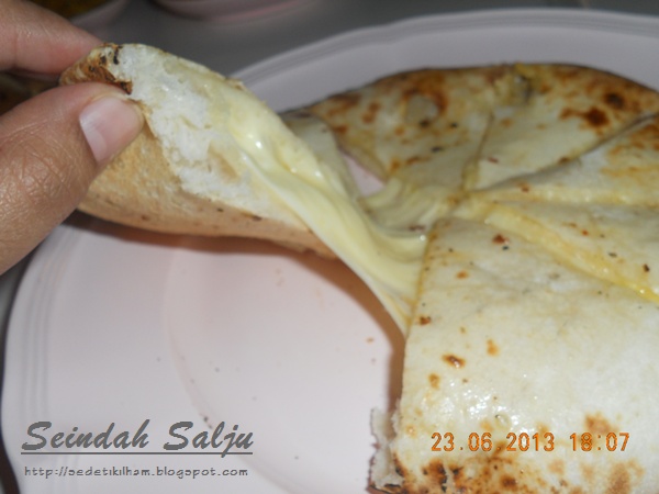 seindah salju: Roti Nan Cheese Super Leleh Di RSMY