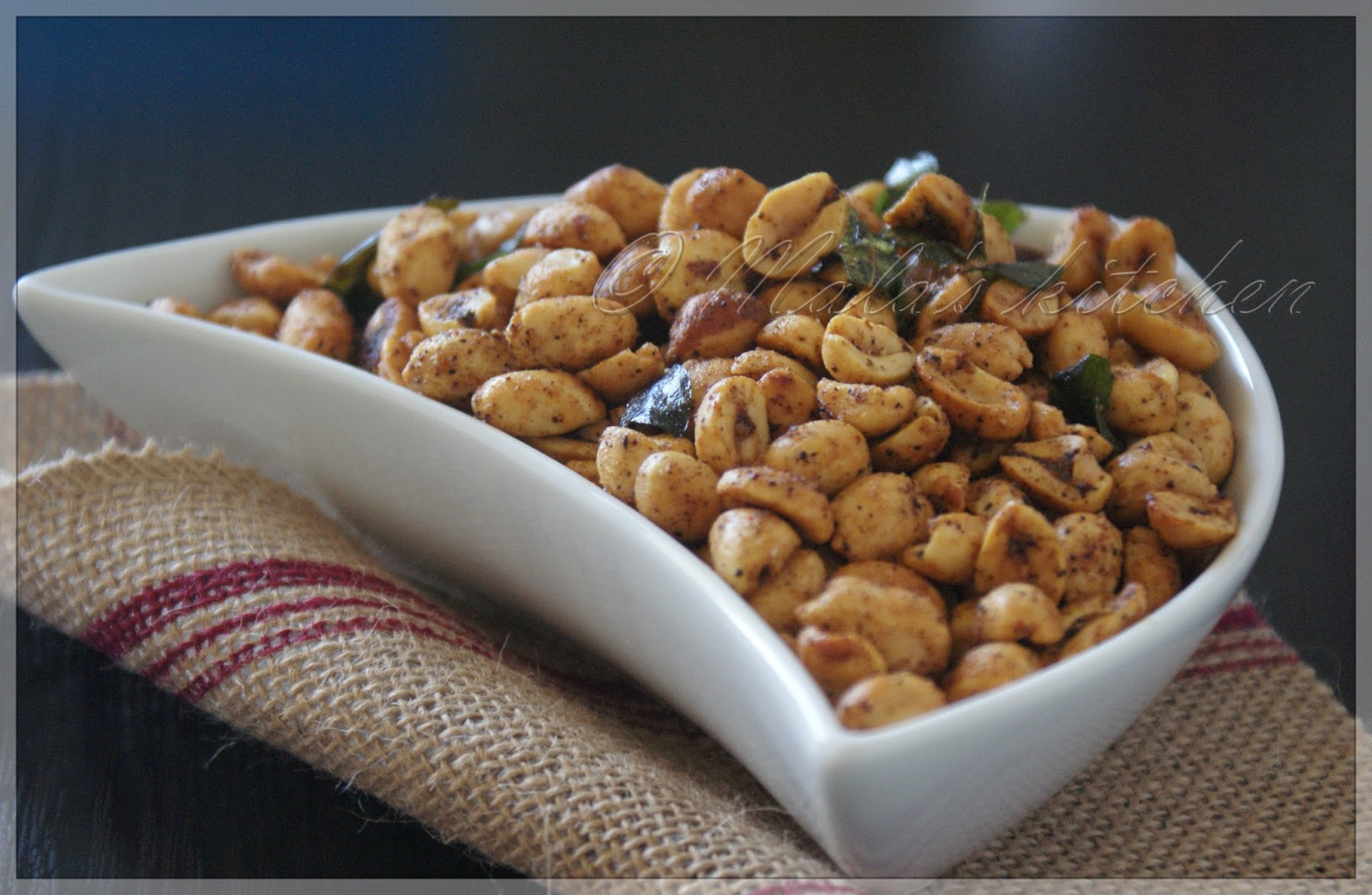 Congress Kadlekai | Spicy Peanuts - Malas-Kitchen