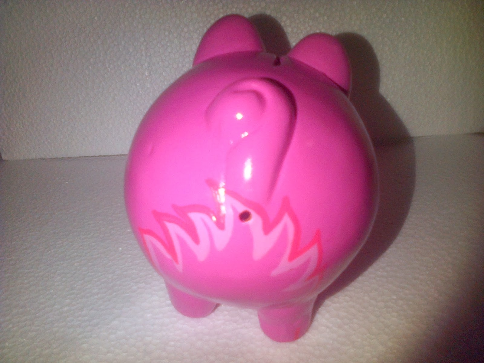 Marrano pintado de "Pantera Rosa" - Mega Marranos pintados