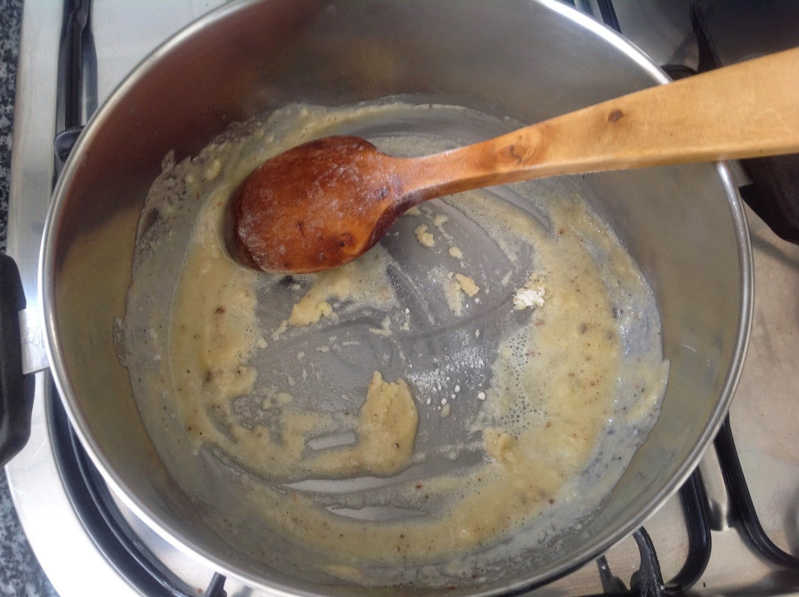 Mediterrània: cuina de sempre: Salsa beixamel