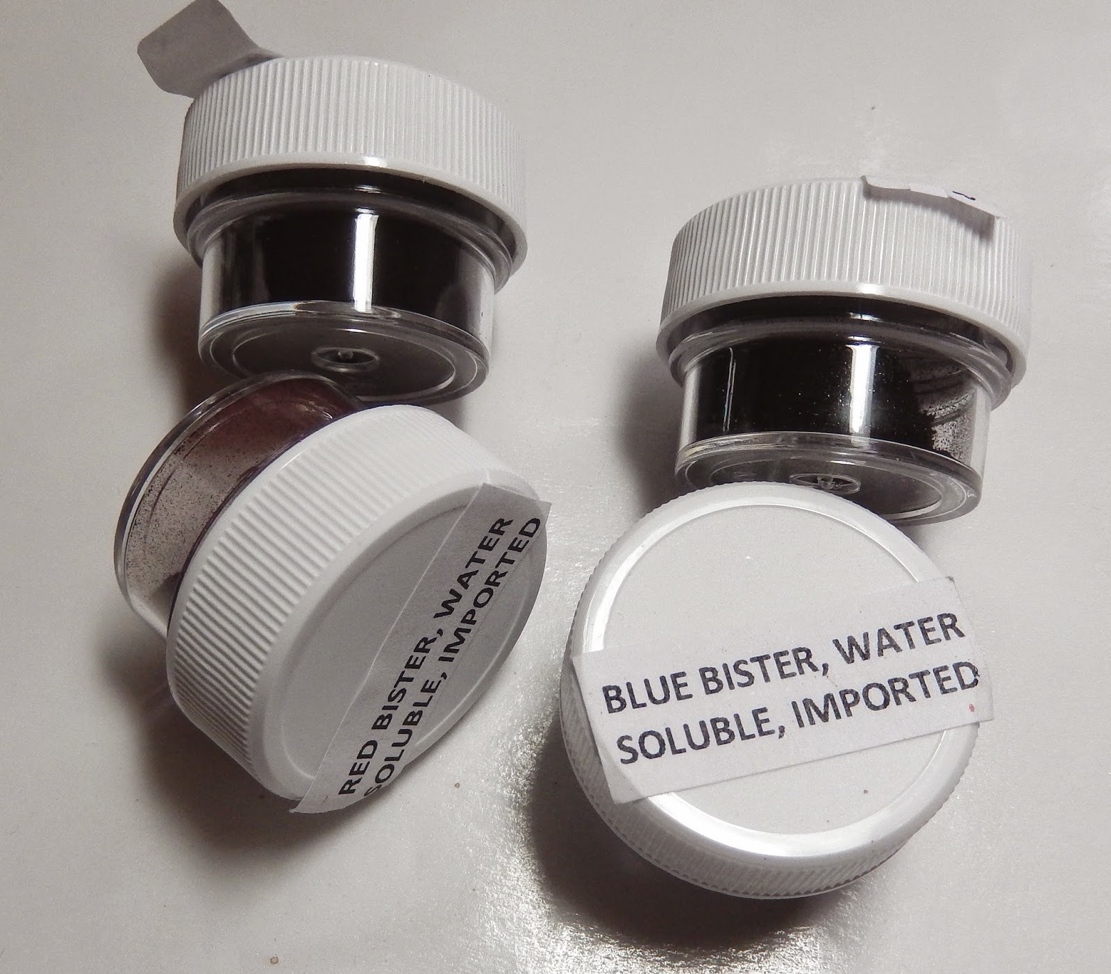 creatingwiththegirls: Art Journal page playing with Bister