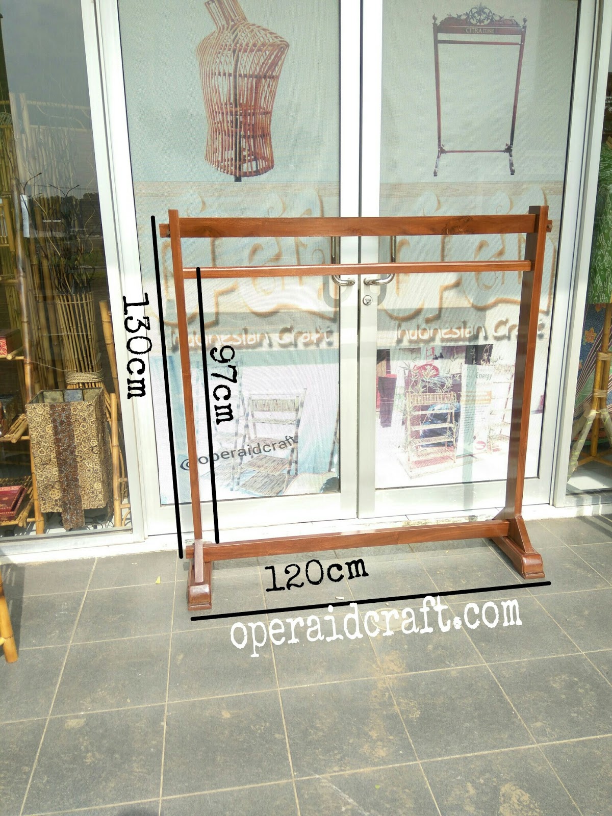 Waroeng Opera Indonesian Craft: Gawangan Batik