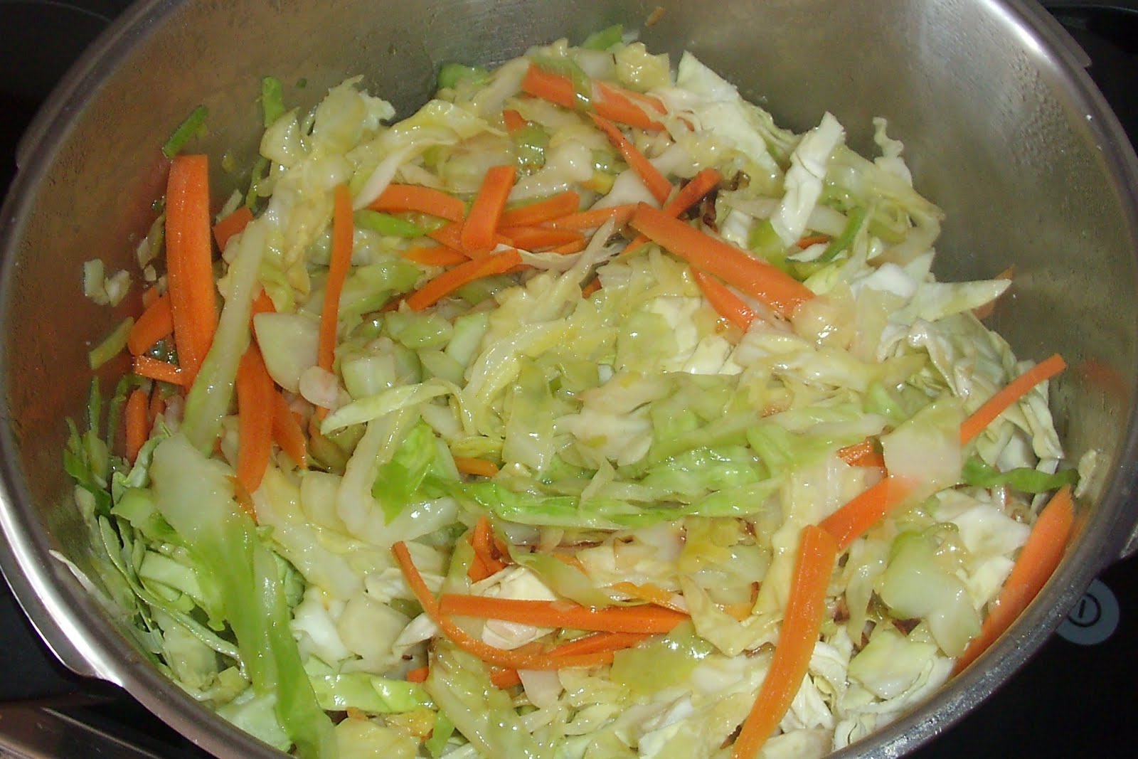 LA COCINA DE LA RUBI: REPOLLO CON CARNE