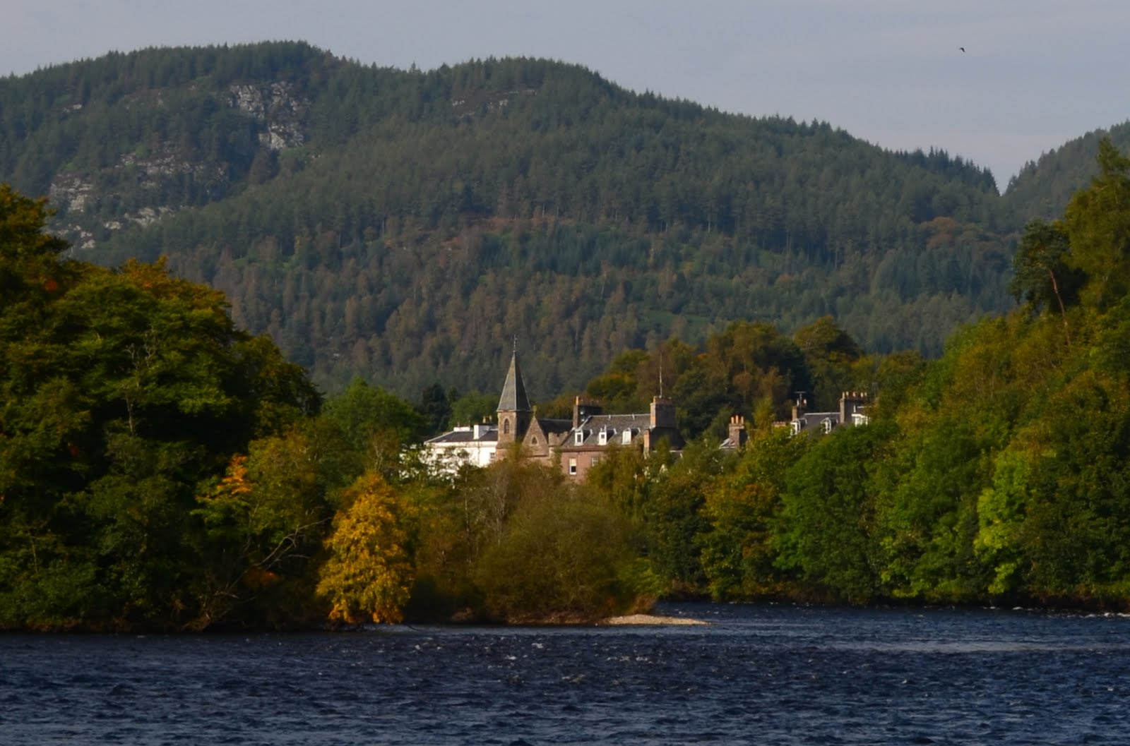 Tour Scotland Photographs: Tour Scotland Photographs River Tay Dunkeld ...