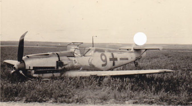 FalkeEins - the Luftwaffe blog: JG 26 Emils in the West