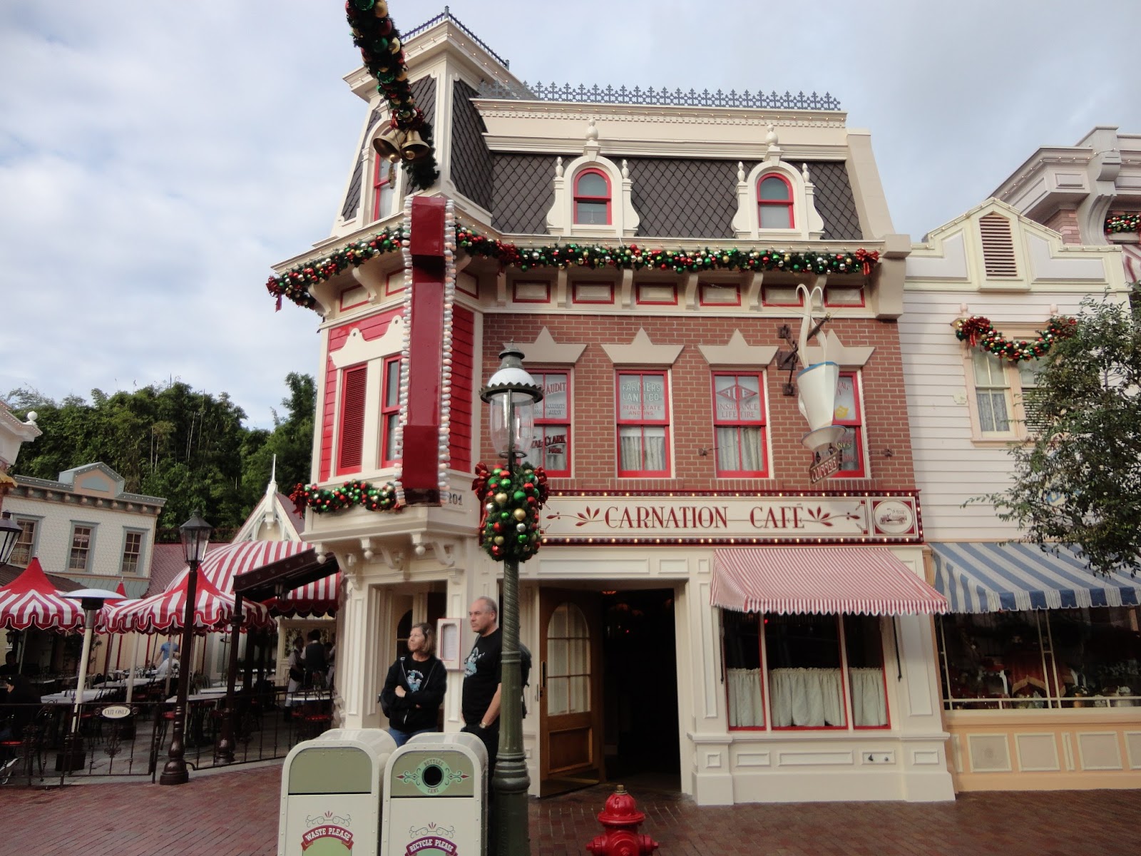 Disneyland: Main Street Carnation Cafe down Alleyway with Fortuosity Shop