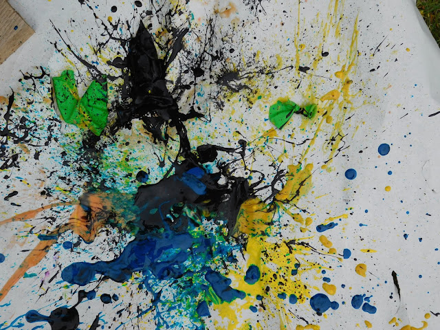 Art Project #95: Balloon Splatter Painting
