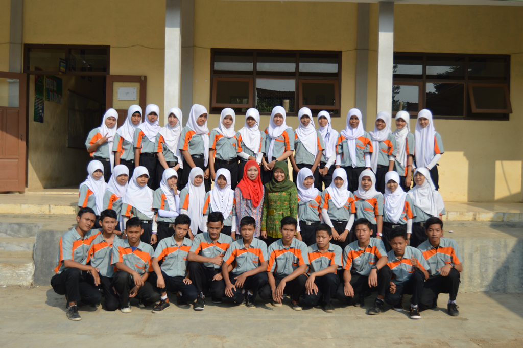 Foto Kelas Xii Mm1 2015 Smk Ar Rahman Watusalam Berita Terpopuler
