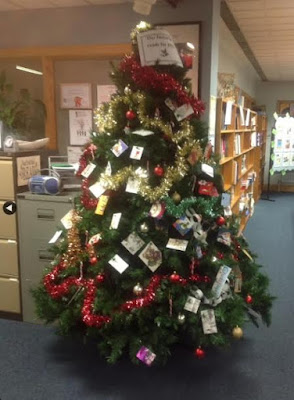 Library Displays: STAR Books