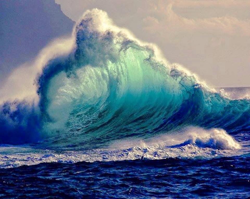 COMENTANDO O COMENTADO: Azul da cor do mar...