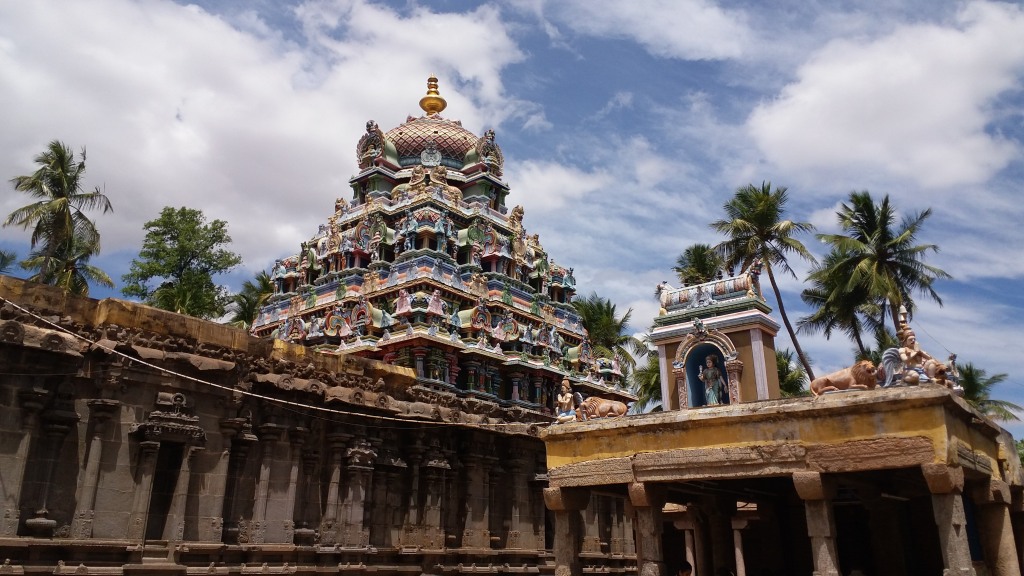 Tamilnadu Tourism: Kalamega Perumal Temple, Thirumohoor – The Temple