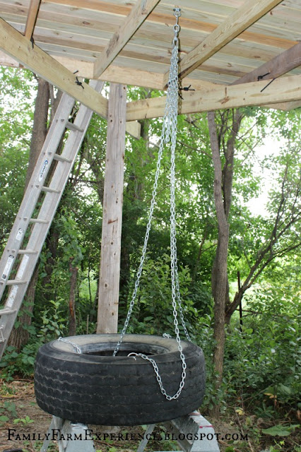 Family Farm Experience: DIY How to Build your own Treehouse