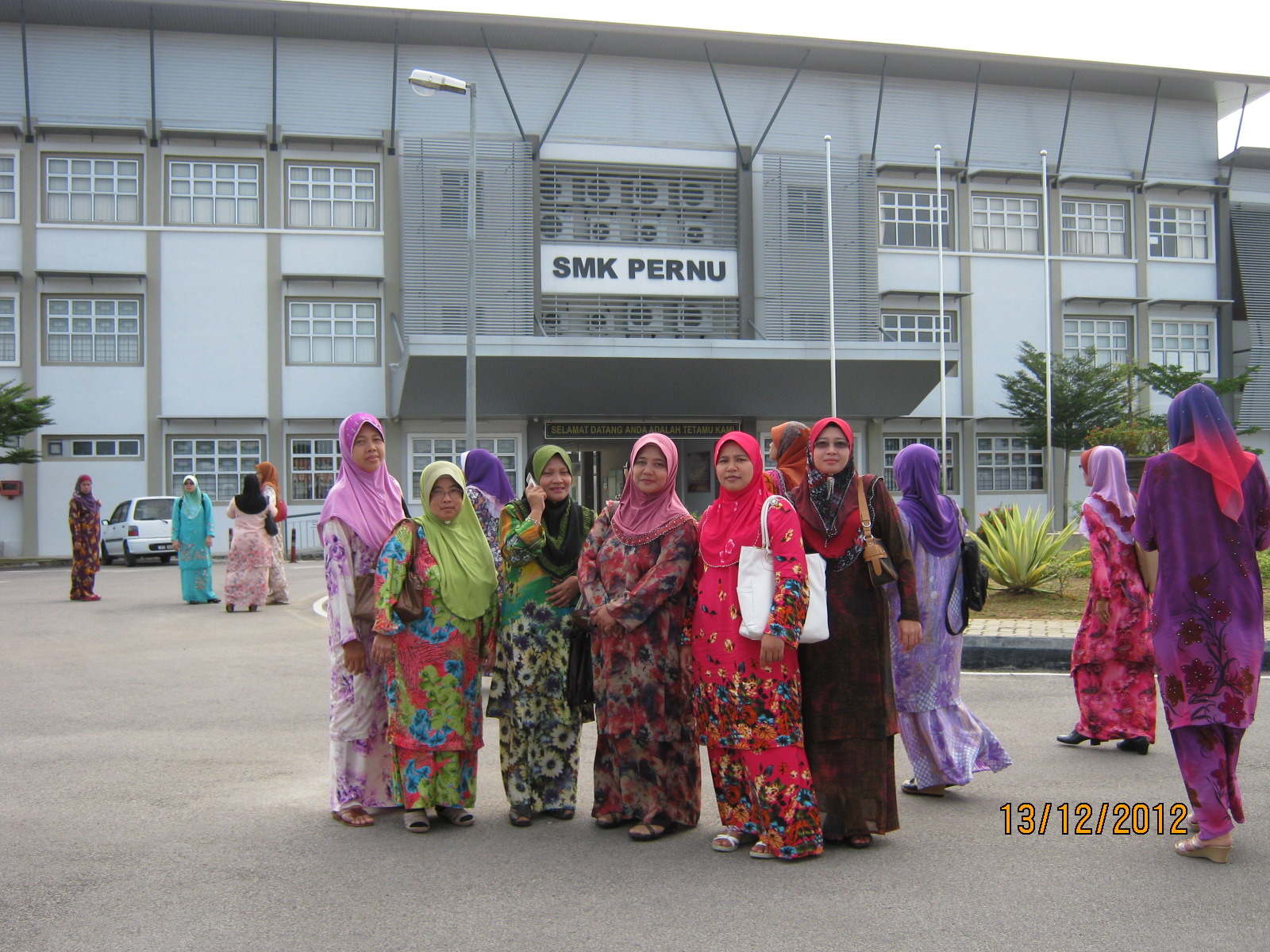 Makmal Sains Sekolah: LAWATAN PENANDA ARAS PEMBANTU MAKMAL C17 DAN C22 ...