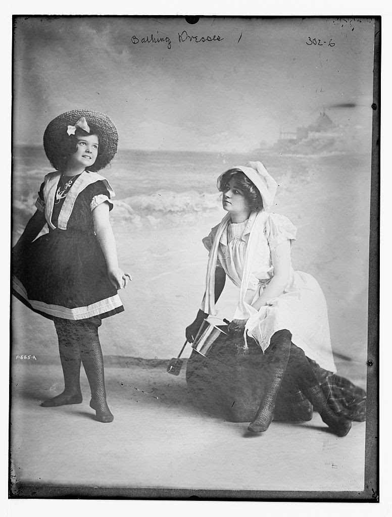 30 Interesting Photos Of Swimwear Styles In The Victorian Era ~ Vintage