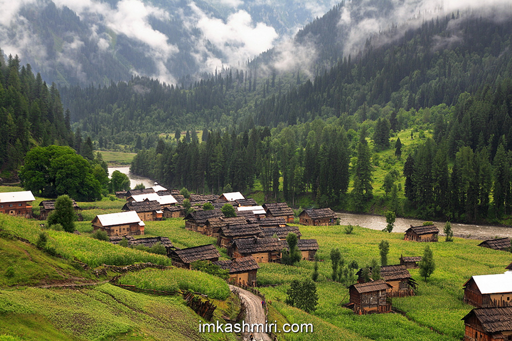 HUSN-E-JANNAT: Beautifull place of AJK