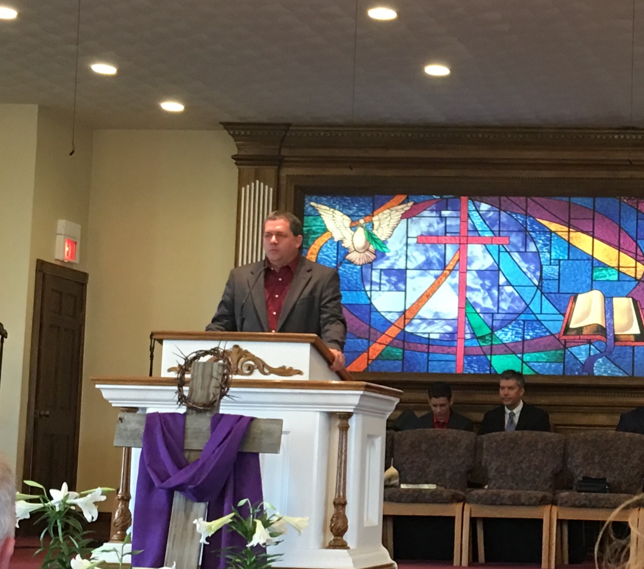 Mile Markers: Pictures From Easter Sunday and More