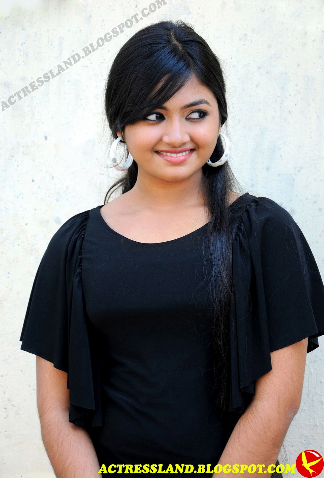 SHALIN WALLPAPERS | ACTRESS WALLPAPERS