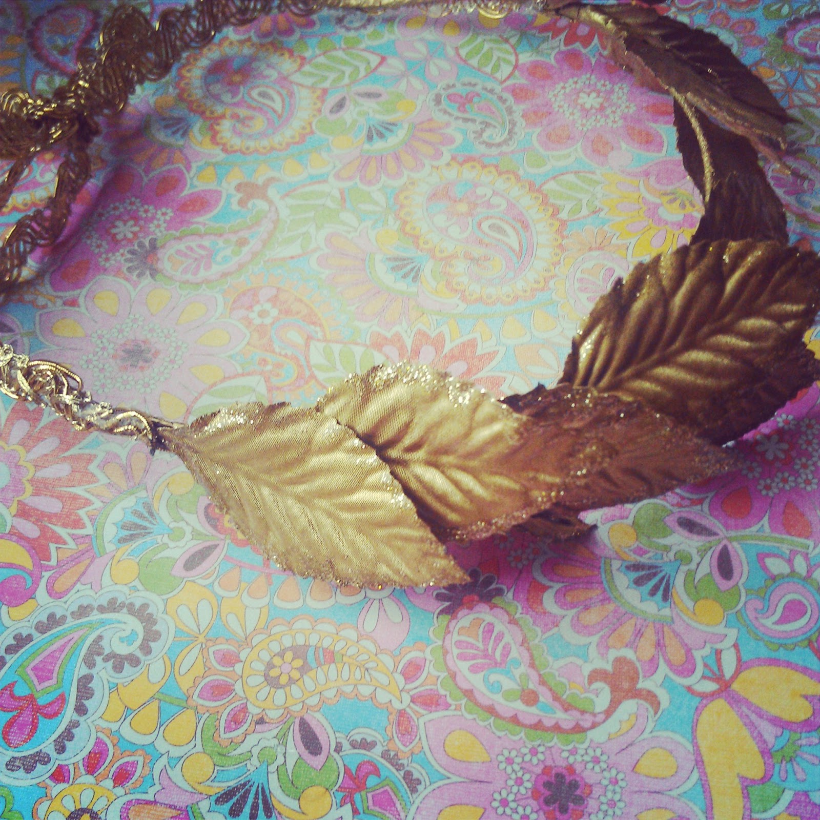 Jnelly Photography: DIY Gold leaf crown for stylized shoot