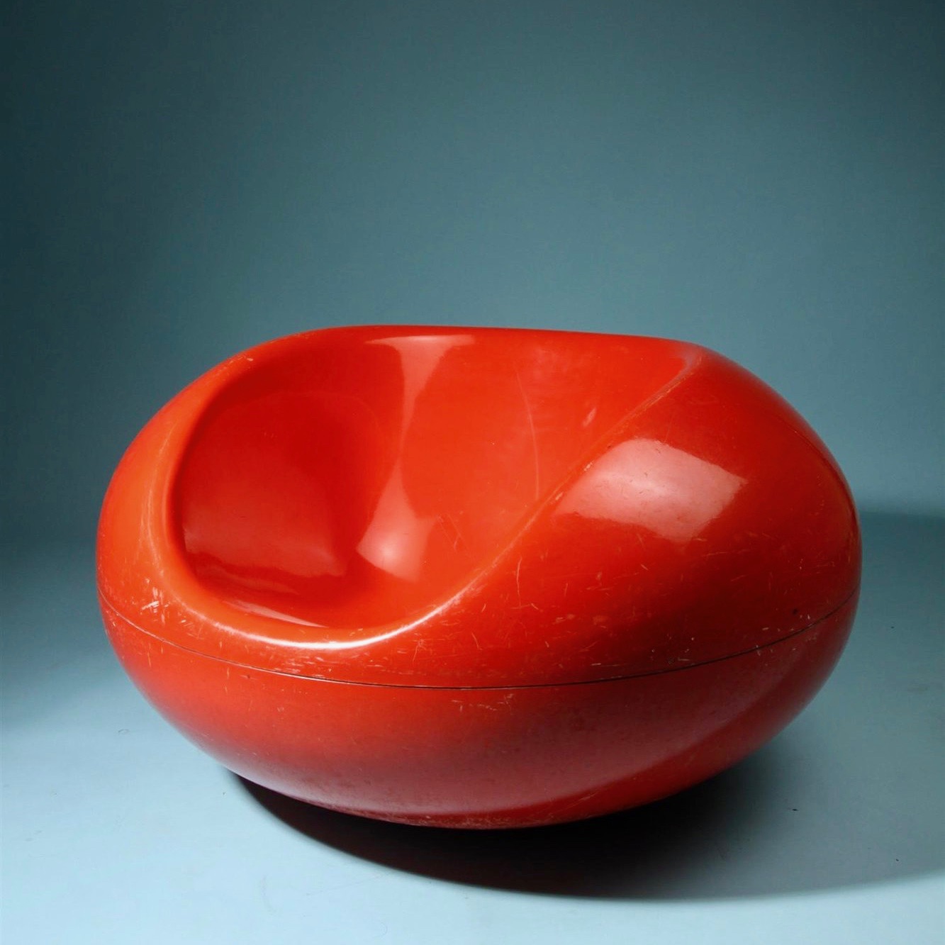 The Stockholm Review: EERO AARNIO: CHAIRS, SPHERES AND DIURNAL ANIMALS