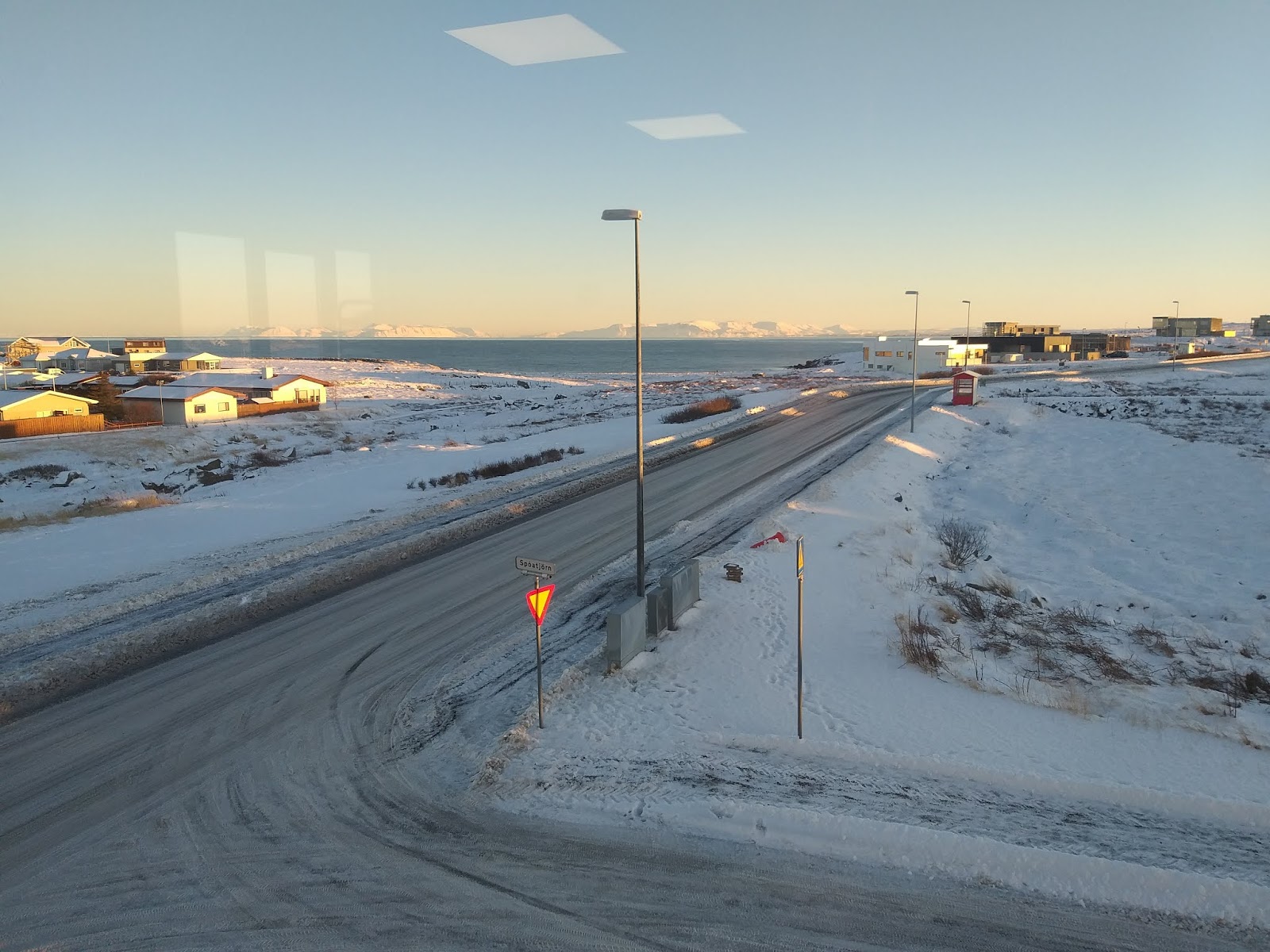 Poradnik Turystycznego Myślenia: Tjarna Hotel Keflavik Airport ...